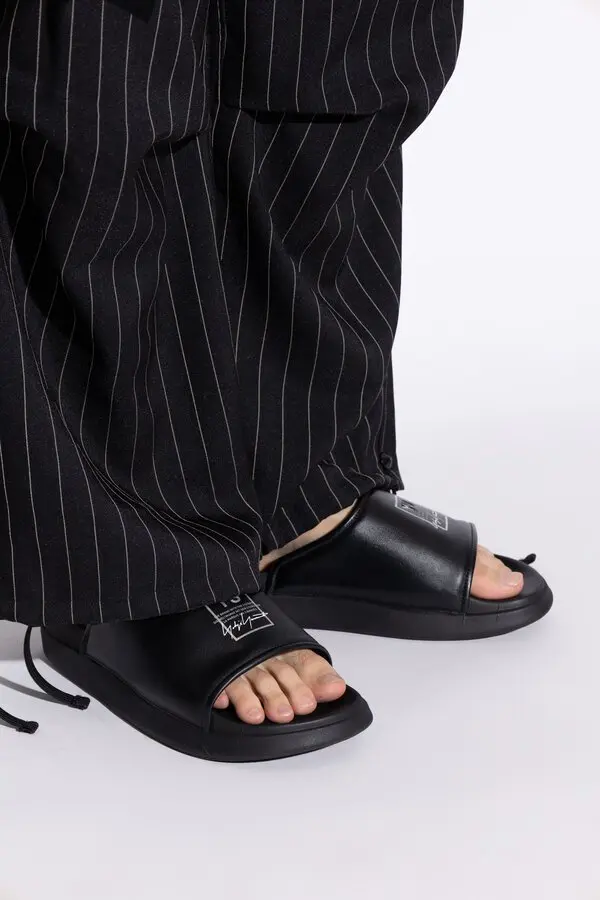 Y3 Logo Slides - Black