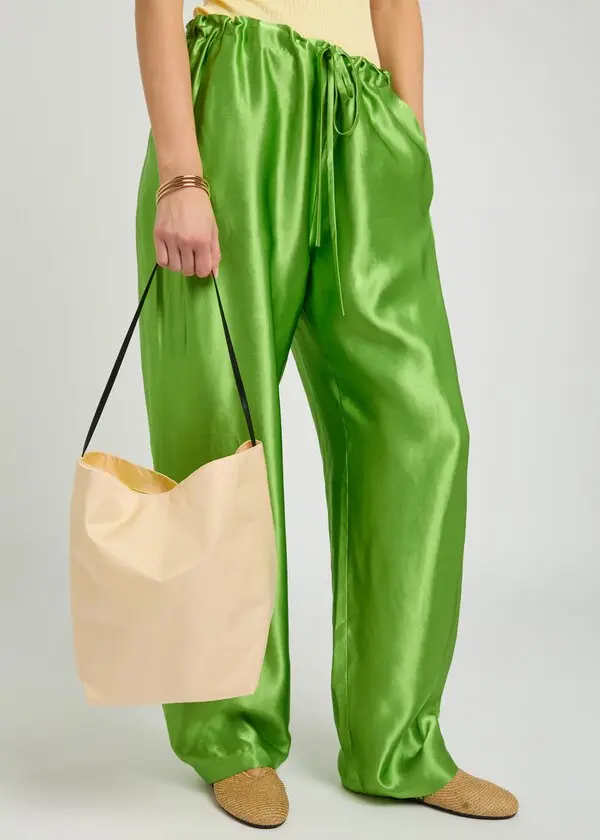 VALESQUE Satin Bucket Bag