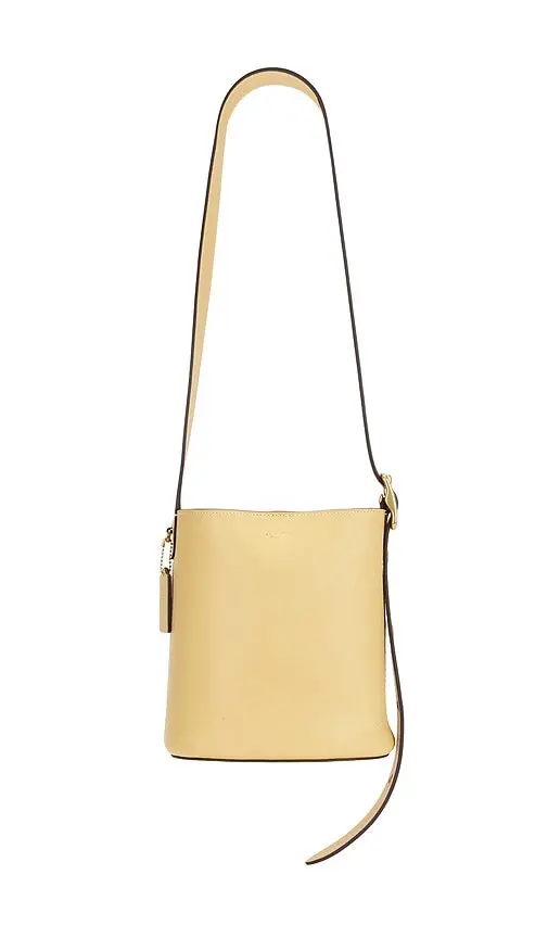 COACH Bleecker Bucket 21 - Vanilla