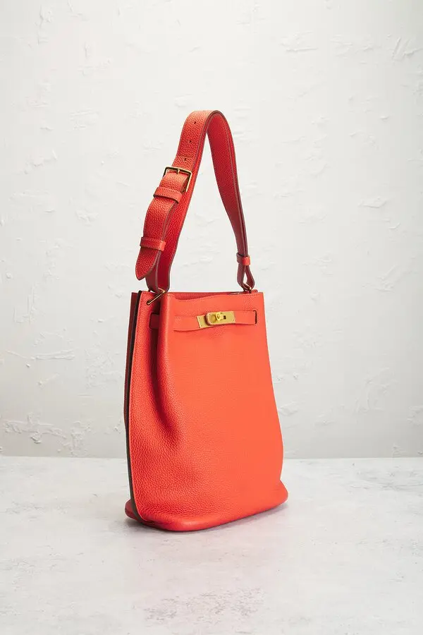 Hermès So Kelly 22 Shoulder Bag