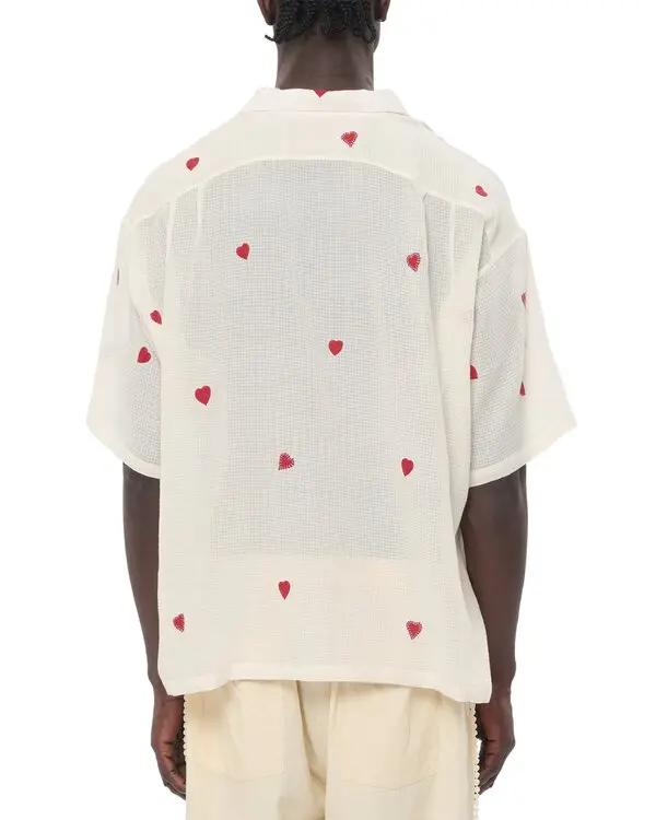 BAZISZT Saturday Heart Graphic Shirt