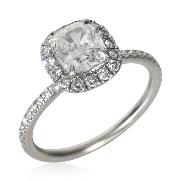 Harry Winston 1.52 Tcw Diamond Ring