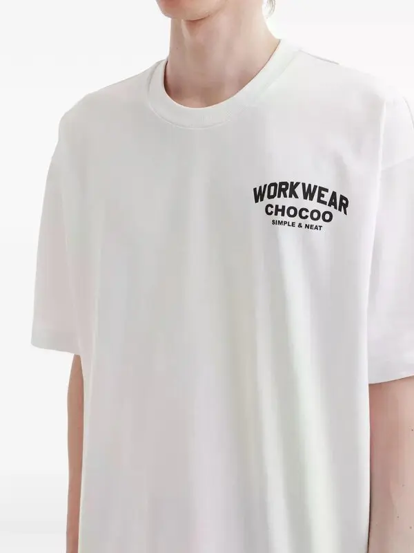 CHOCOOLATE Graphic Print T-shirt - White