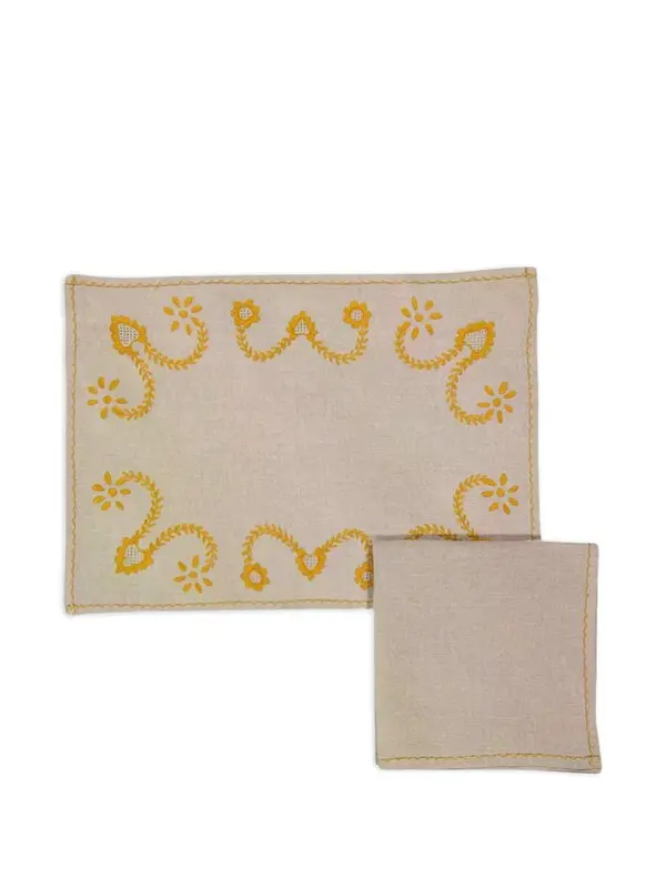 HOUSE OF CAPRICORN Viana Embroidered Placemat Napkin - Neutrals