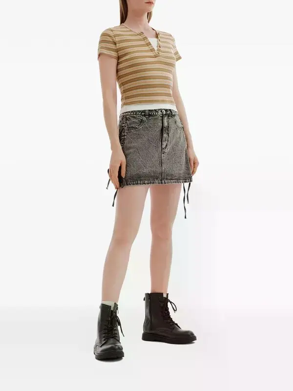 MINI CREAM Striped Button-detail T-shirt