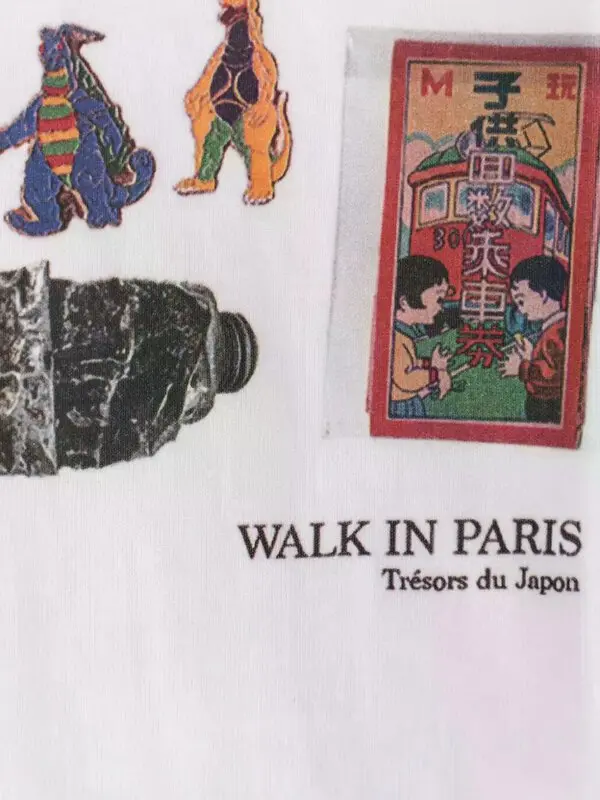 WALK IN PARIS Round-neck T-shirt