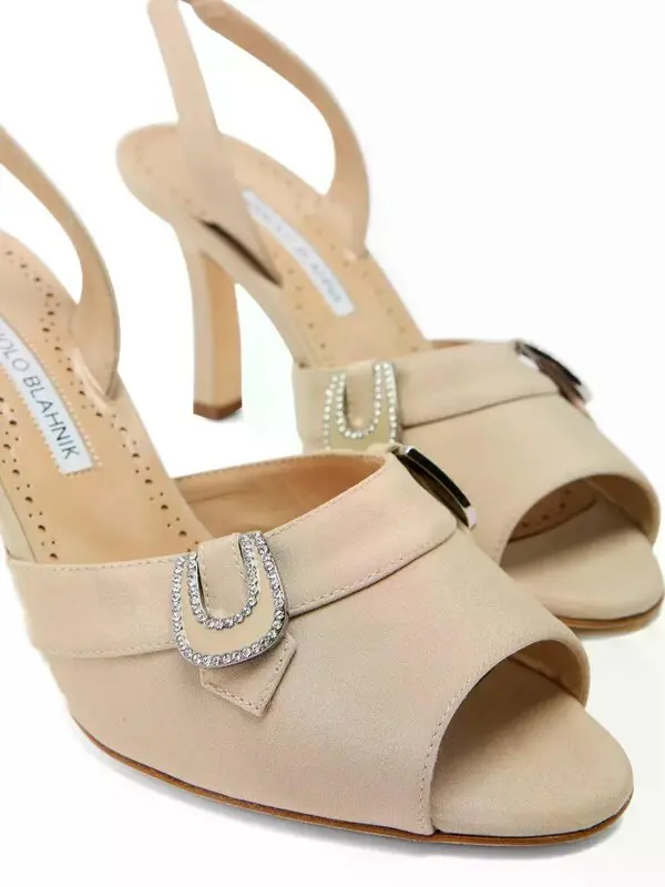 Manolo Blahnik Acinta Embellished Pumps - Neutrals