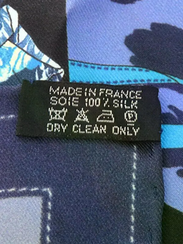 Hermès 2000-2010 Monsieur Et Madame Silk Scarf Scarves - Blue