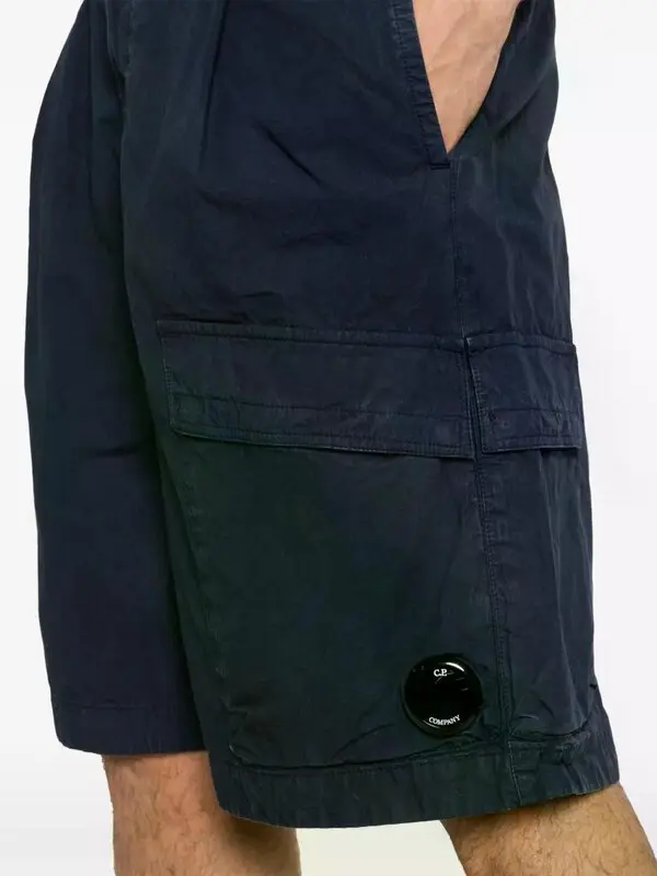 C.P. COMPANY Micro-reps Boxy Lens Cargo Shorts - Blue
