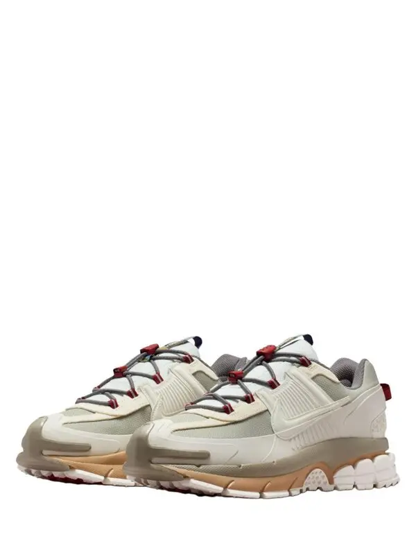 Nike Zoom Vomer Roam Sneaker - Grey