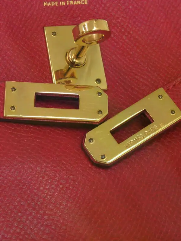 Hermès 1991 Courchevel Kelly Belt Bag - Red