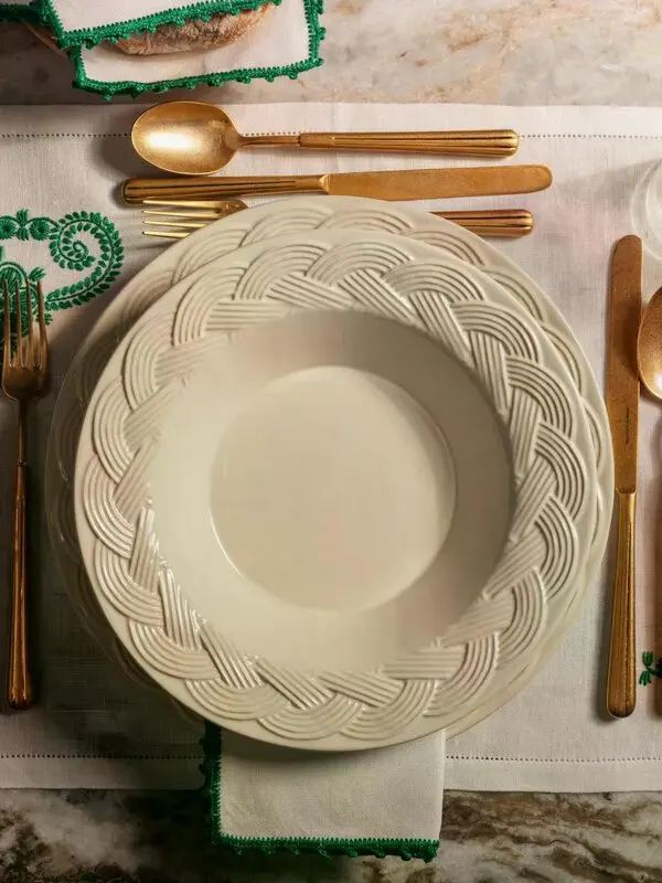 HOUSE OF CAPRICORN Vime Ceramic Soup Plate