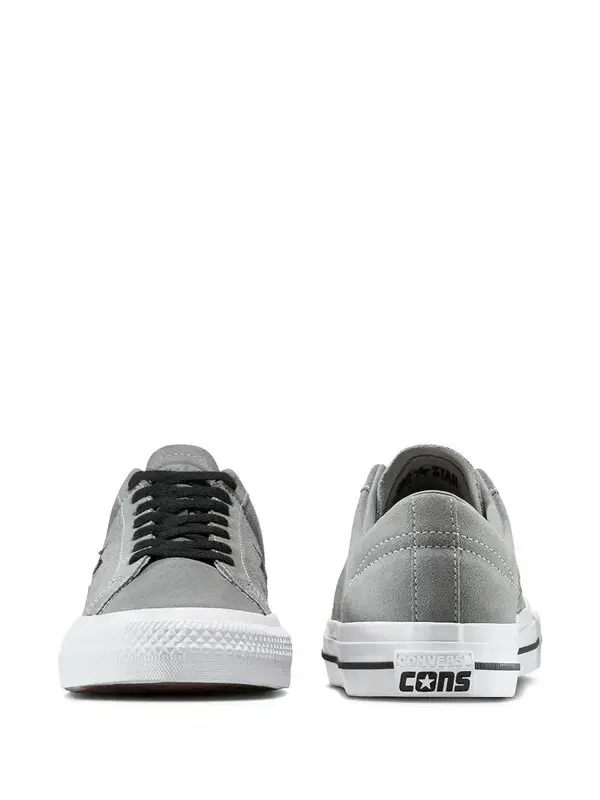 CONVERSE One Star Pro Sneakers