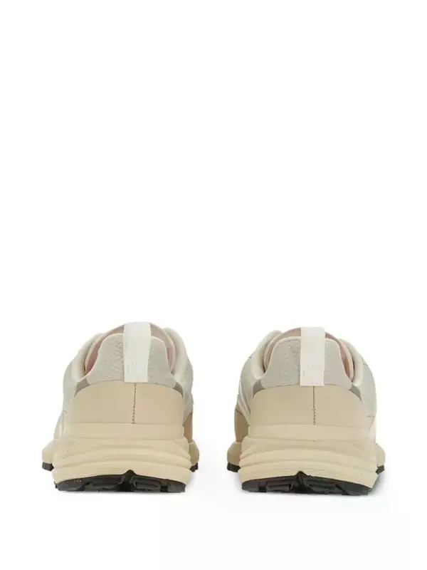 VEJA Dekkan Low-top Sneakers