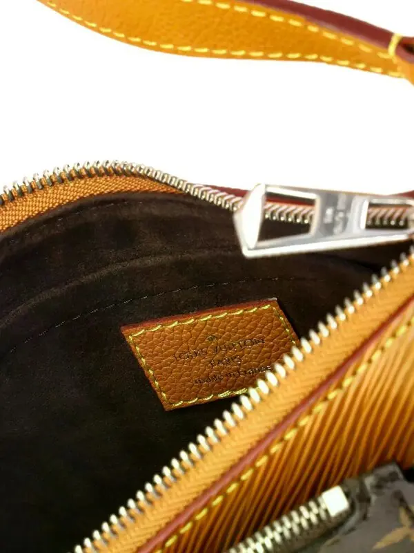 LOUIS VUITTON Marelle Hobo Bag Epi Leather - Brown