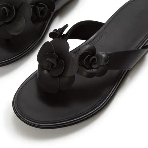 Fitflop Gracie Flower Flip-flops - Black