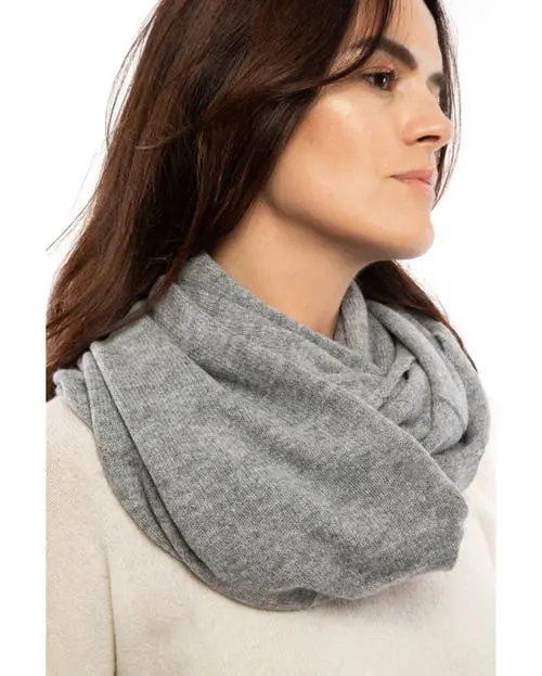 MONTICELLI CASHMERE Maxi Pure Cashmere Infinity Scarf - Melange Gray