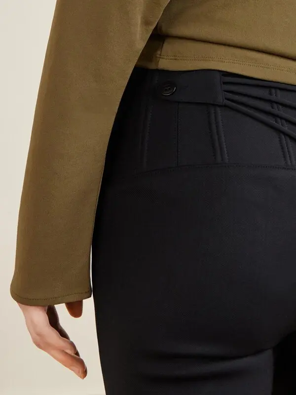 Jacquemus Le Pantalon Arlesien Crepe Capri Pants