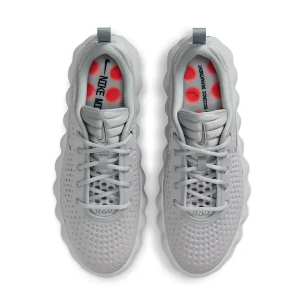 Nike Mind 002 Pregame Sneakers