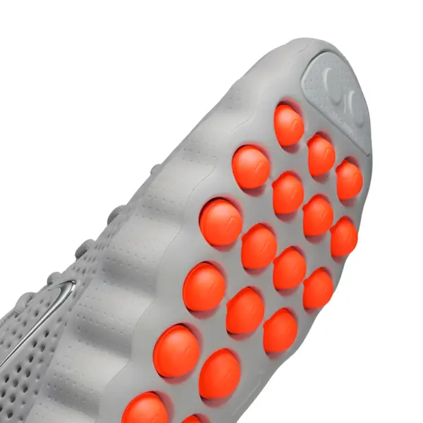 Nike Mind 002 Pregame Sneakers