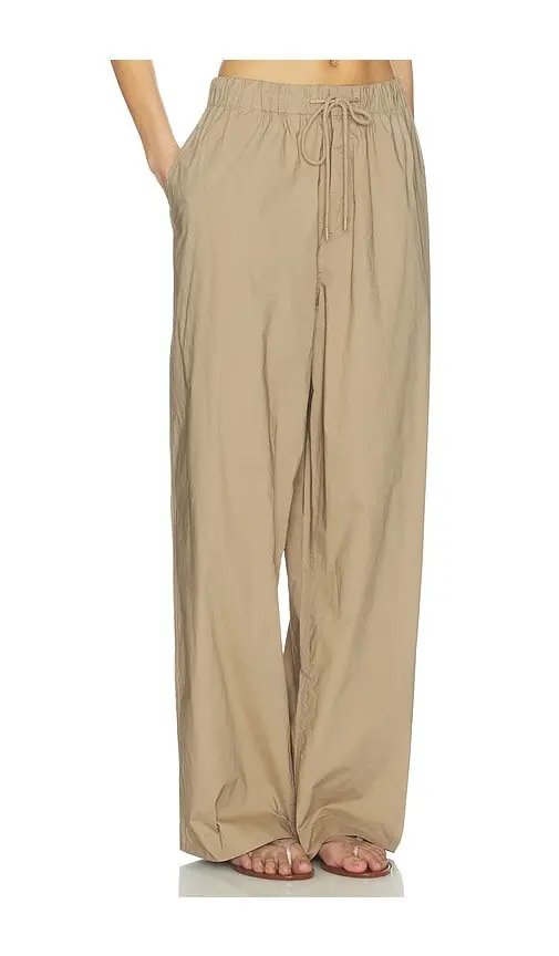 SKIMS Swiss Cotton Sateen Oversized Drawstring Pant In Tan - Desert