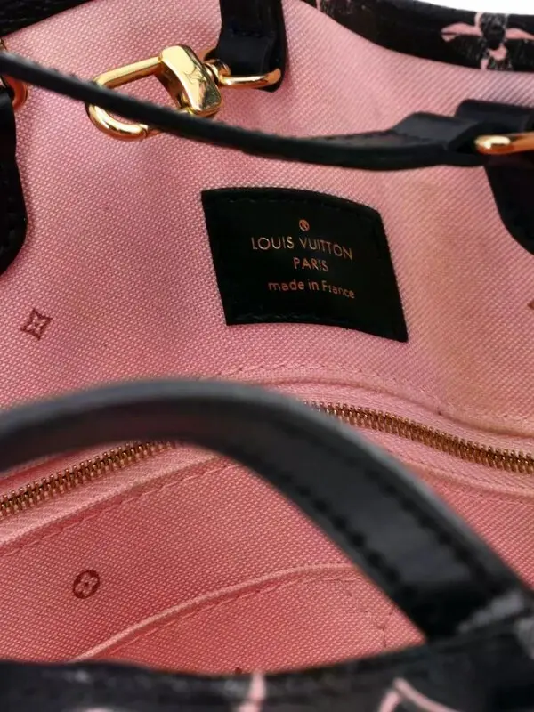 LOUIS VUITTON Onthego Monogram Canvas Mm Tote Bag