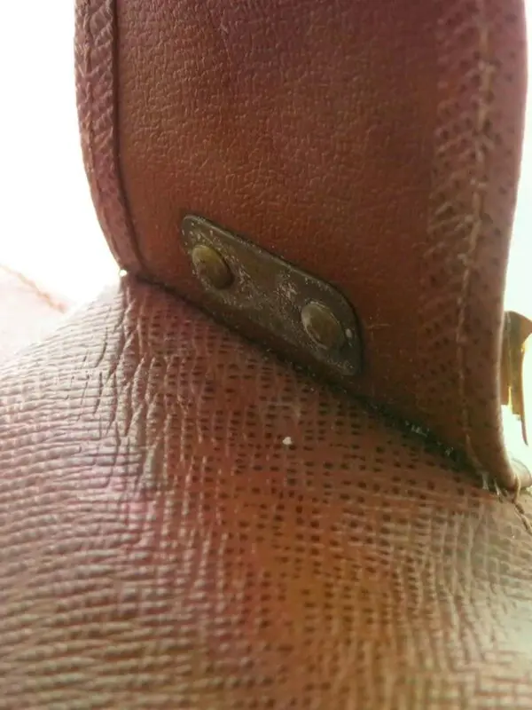 LOUIS VUITTON 2021-2024 Monogram 4 Key Holder