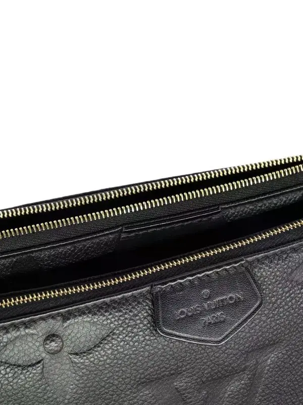 LOUIS VUITTON Multi Pochette Accessoires Monogram Empreinte Giant