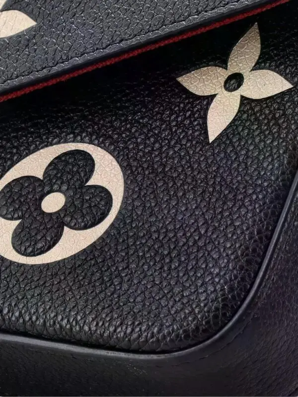 LOUIS VUITTON Felicie Pochette Bicolor Monogram Empreinte Giant - Black