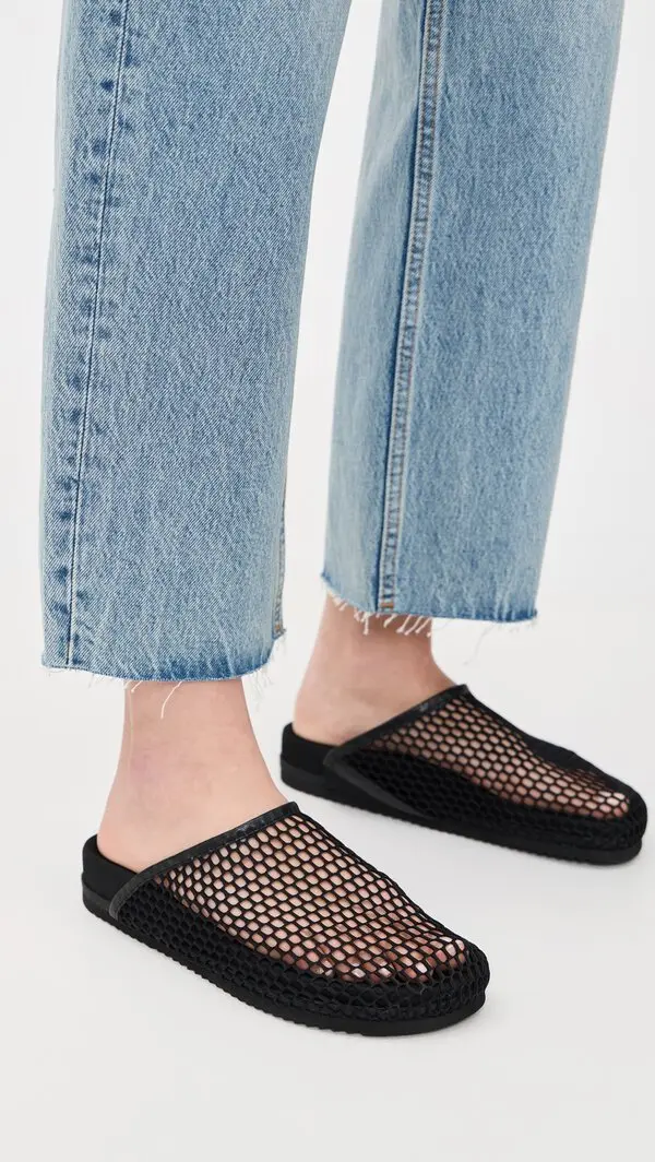 ROAM Mesh Clogs - Black