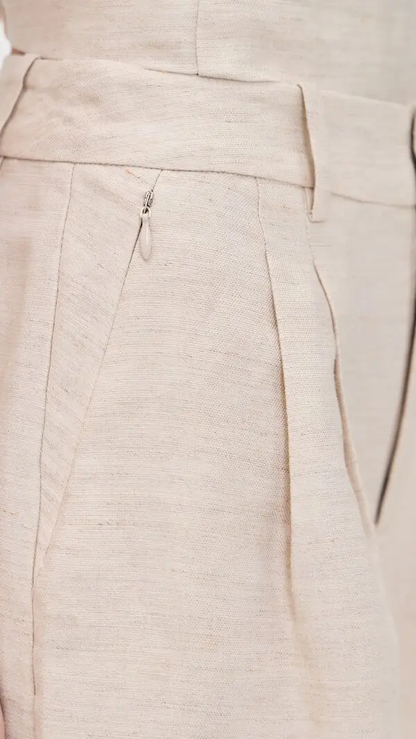 Good American Linen Blend Trouser Shorts