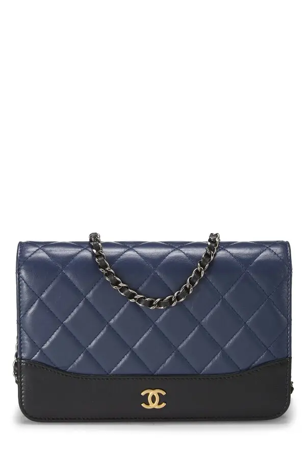 Chanel Calfskin Gabrielle Wallet On Chain - Navy
