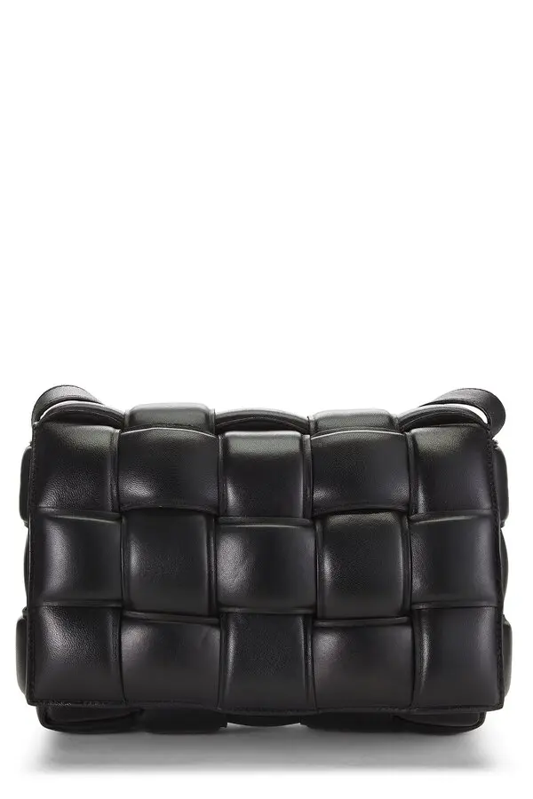 Bottega Veneta Maxi Intrecciato Padded Cassette - Black