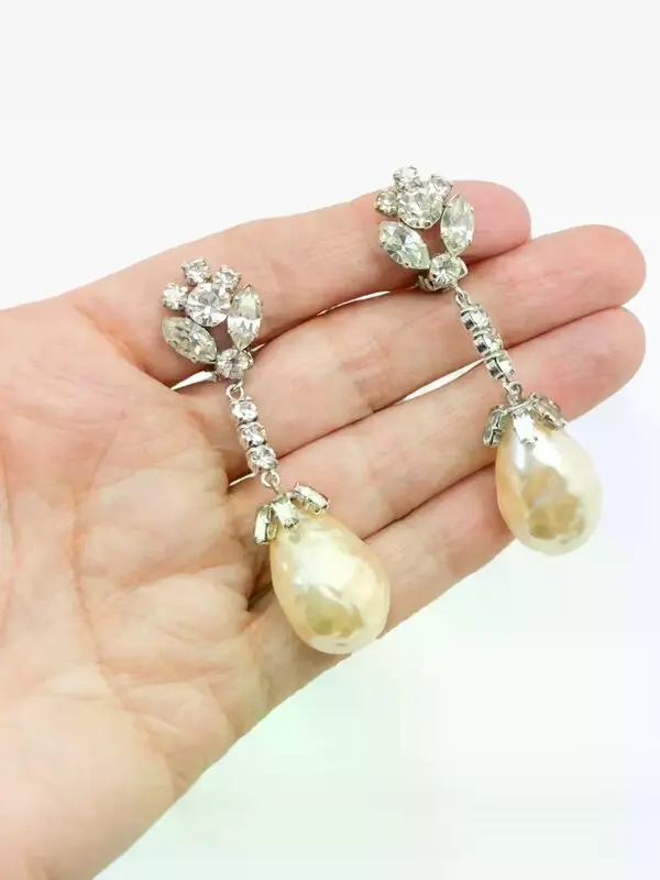 JENNIFER GIBSON JEWELLERY Otto Muller Drop Earrings