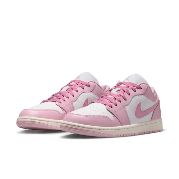 JORDAN 1 Low Shoes