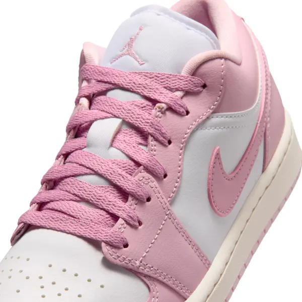 JORDAN 1 Low Shoes