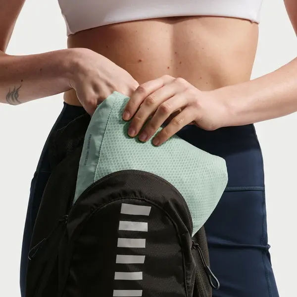 Nike Swift Repel Packable Running Jacket