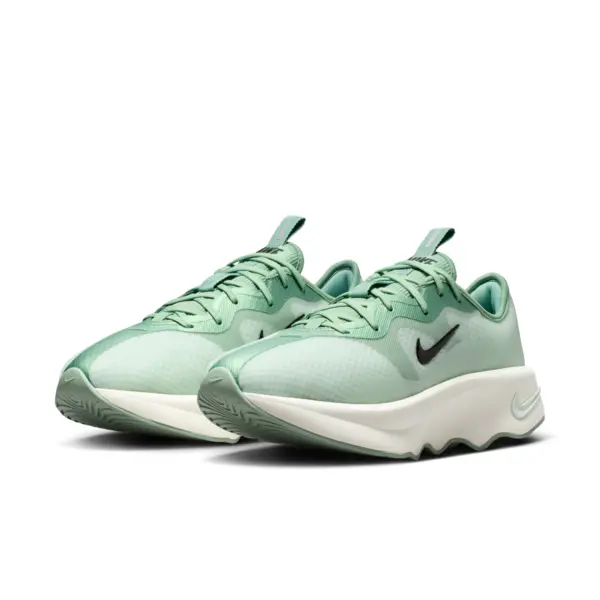 Nike Motiva 2 Walking Shoes