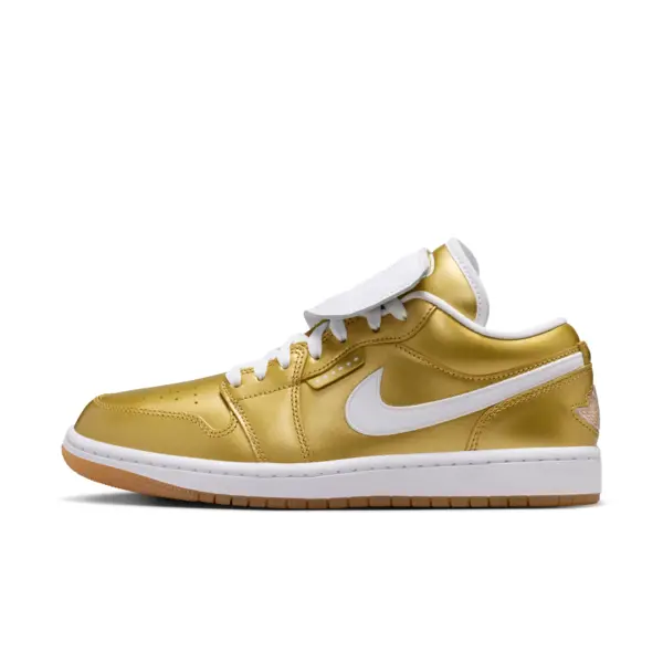 JORDAN 1 Low Shoes - Brown