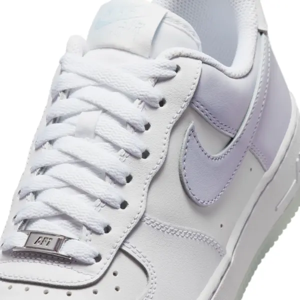 Nike Force 1 '07 Sneakers