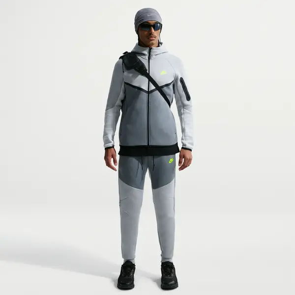 Nike Tech Fleece Jogger Pants - Grey