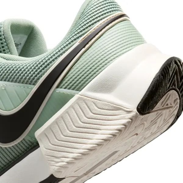 Nike Gp Challenge 1.5 Hard Court Tennis Shoes - Green