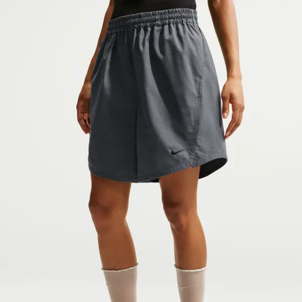 Nike Sportswear Oversized Mid-rise Woven Shorts