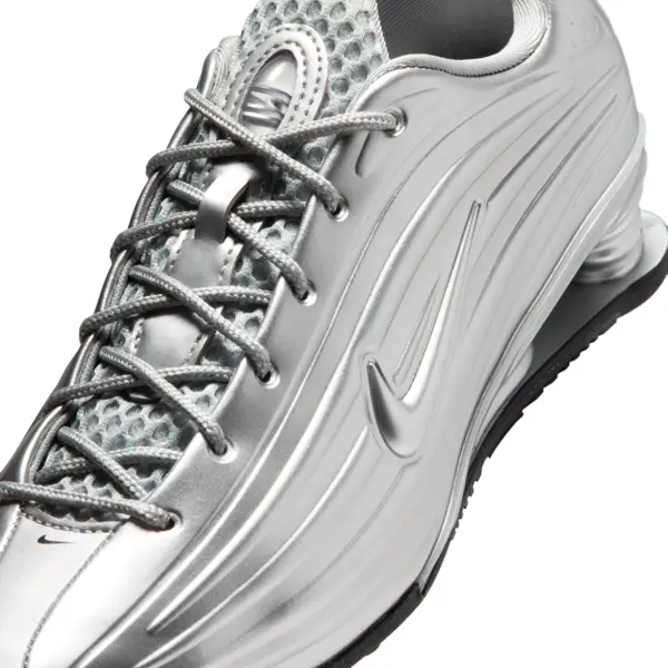 Nike Shox Z Sneakers - Grey