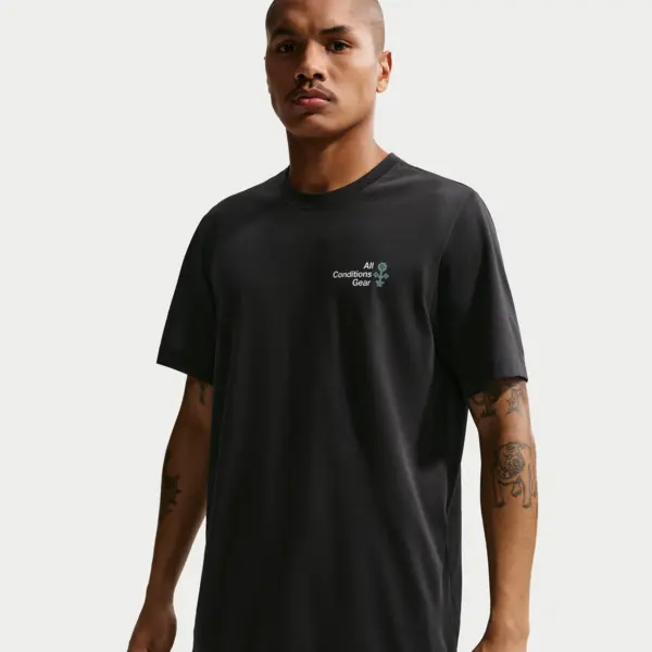 Nike Dri-fit T-shirt