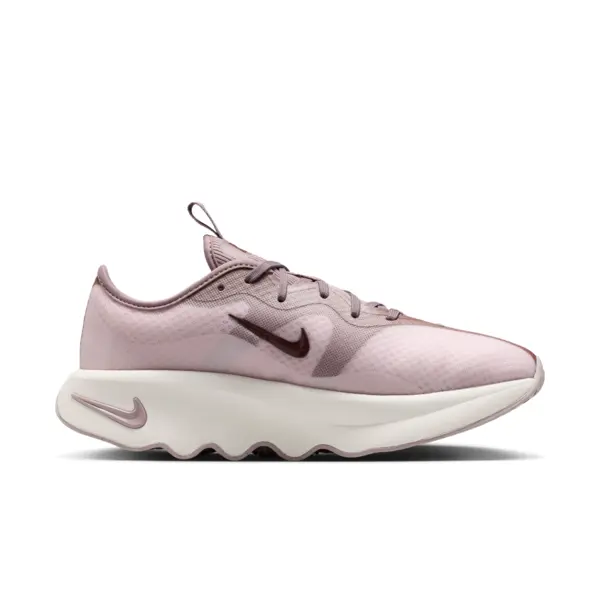 Nike Motiva 2 Walking Shoes