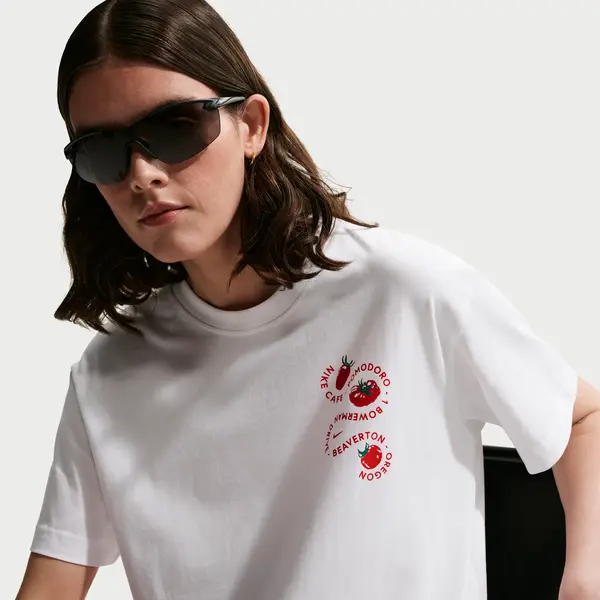 Nike Sportswear Classic Oversized T-shirt - White