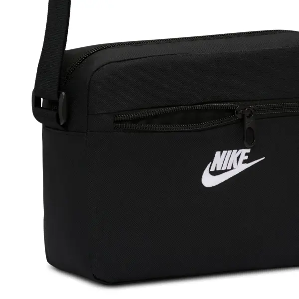 Nike Heritage Crossbody Bag