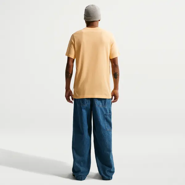Nike Sportswear Club T-shirt - Brown