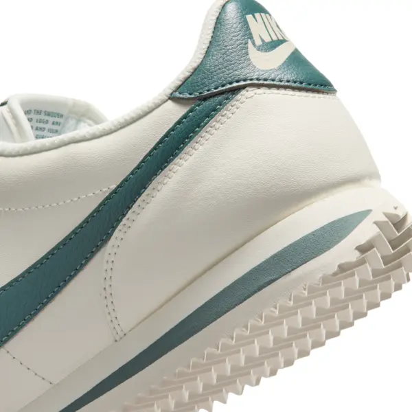 Nike Cortez Leather Sneakers - White